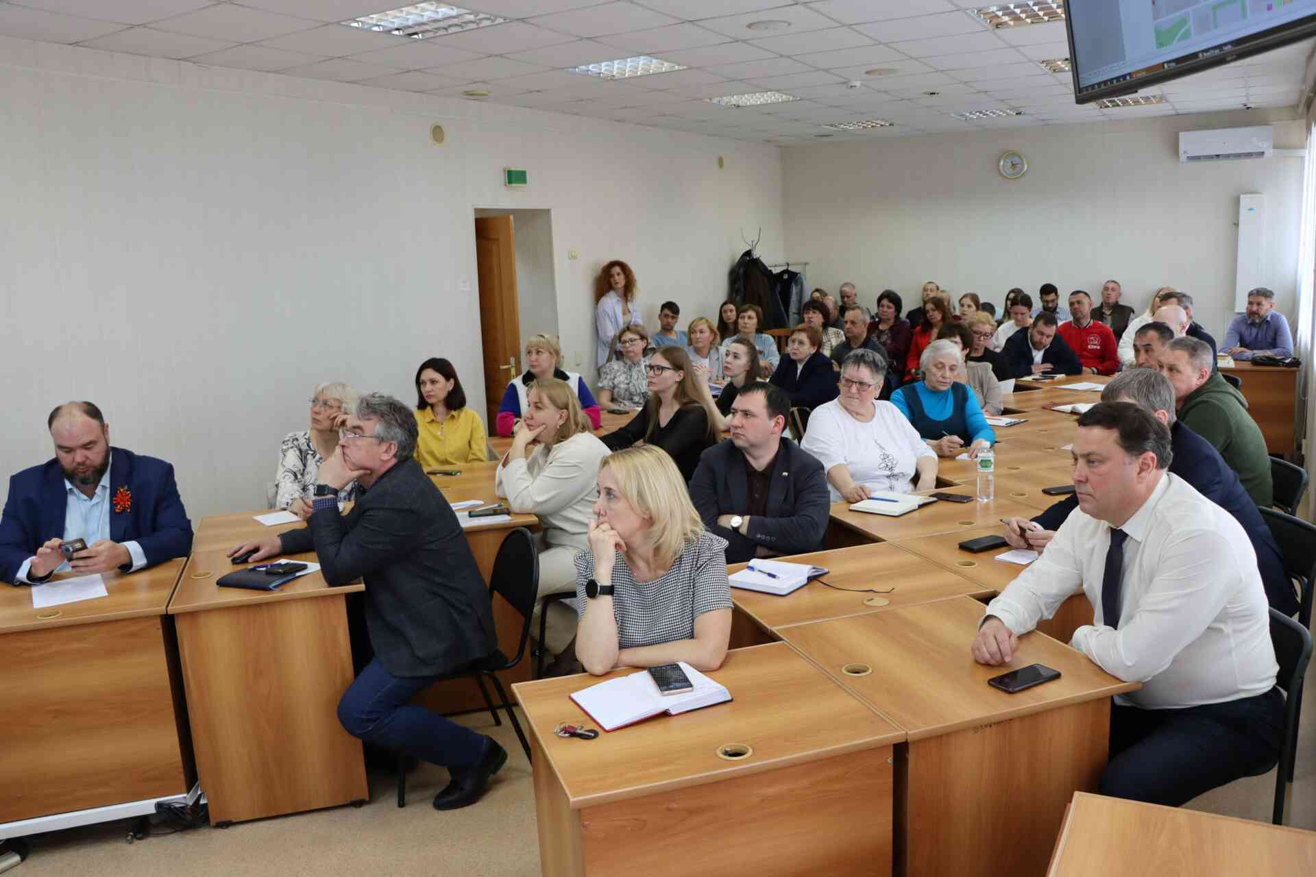 Подготовка к празднованию 80-летия Победы продолжается в Миассе ...